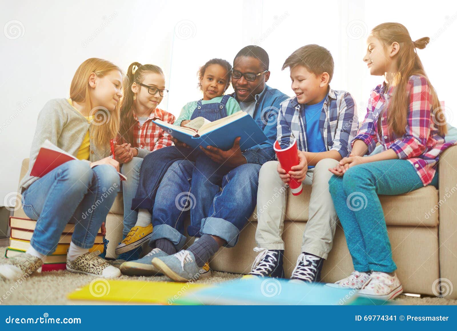 Reading in group stock image. Image of africanamerican - 69774341