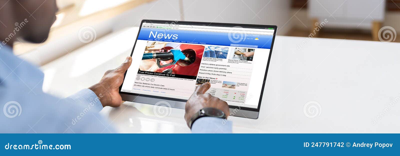 Reading Newspaper Article Online Stock Photo - Image of tech, american ...