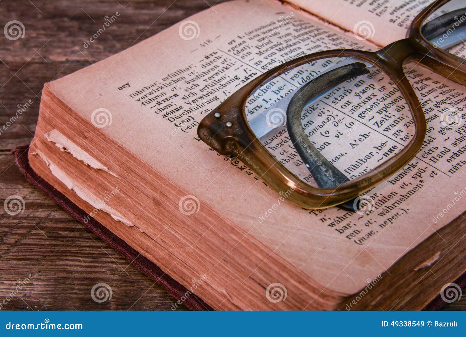 Reading the Old Russian-German Dictionary Stock Image - Image of ...