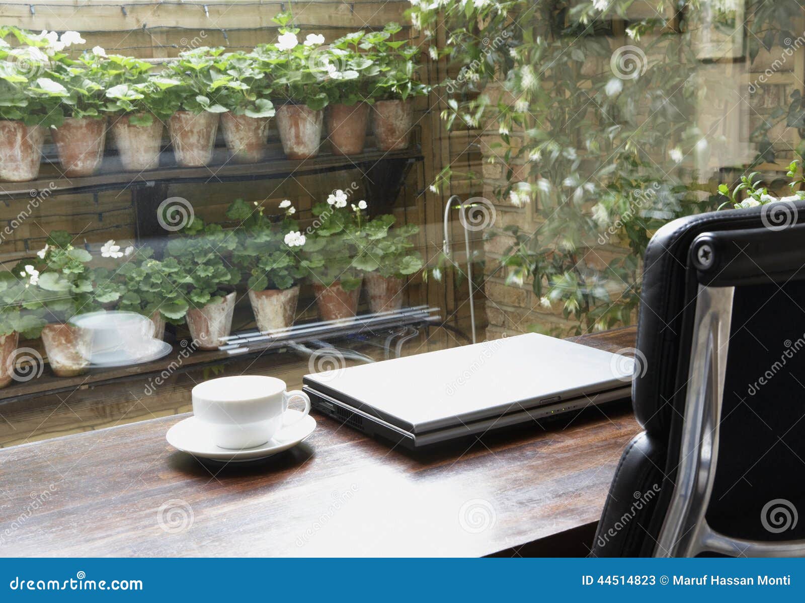 Reading Table with Laptop and Empty Coffee Cup Stock Image - Image of ...