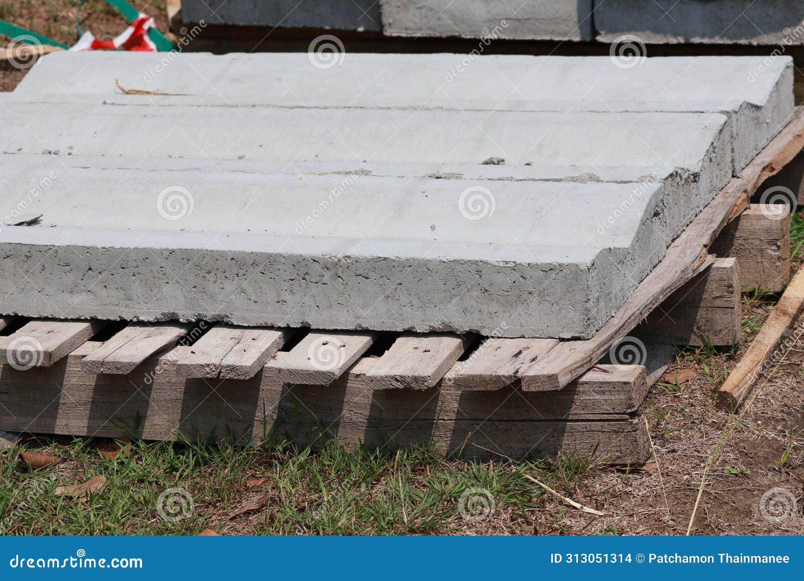 Ready Made Cement Panels Construction Area of ??a House or Building ...
