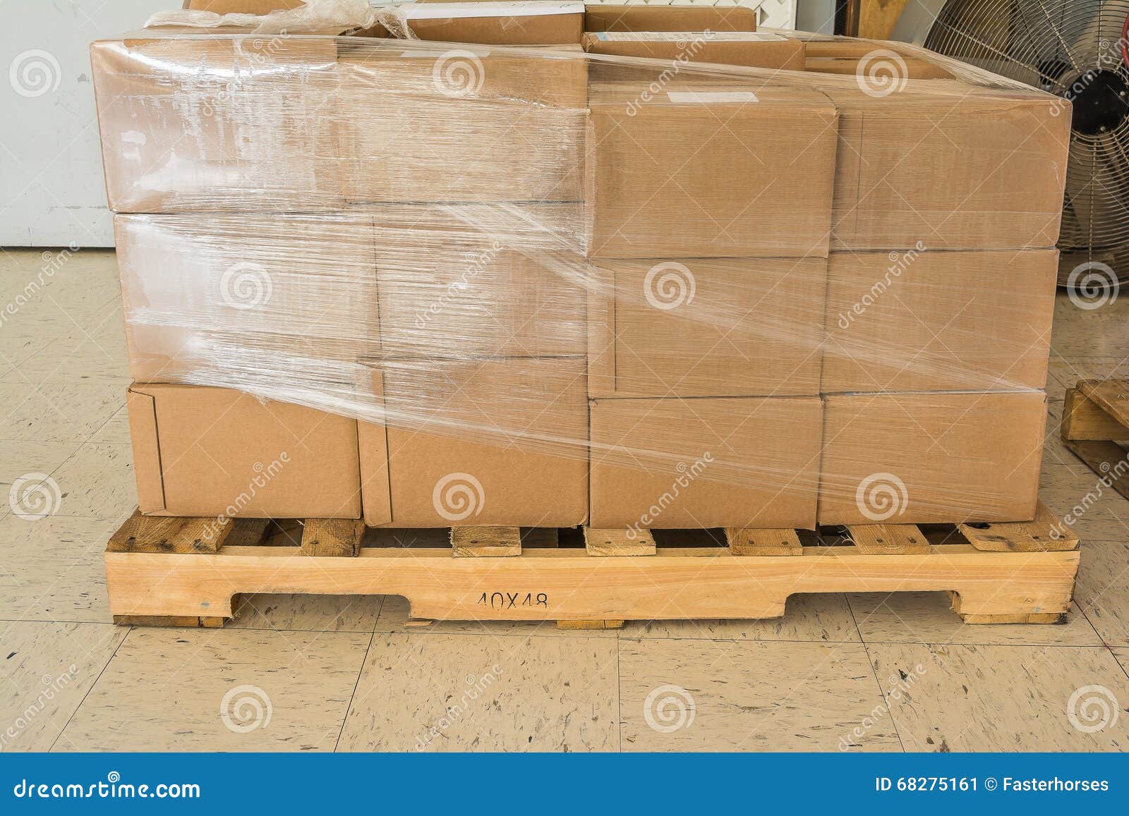 Palletized Set Stock Photos - Free & Royalty-Free Stock Photos from ...