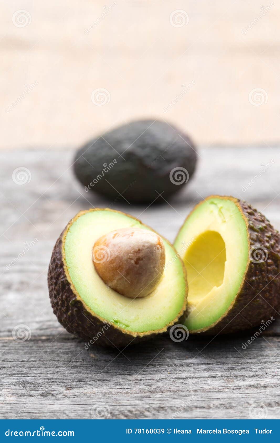 Ready To Eat Avocado Slices Stock Image - Image of white, organic: 78160039