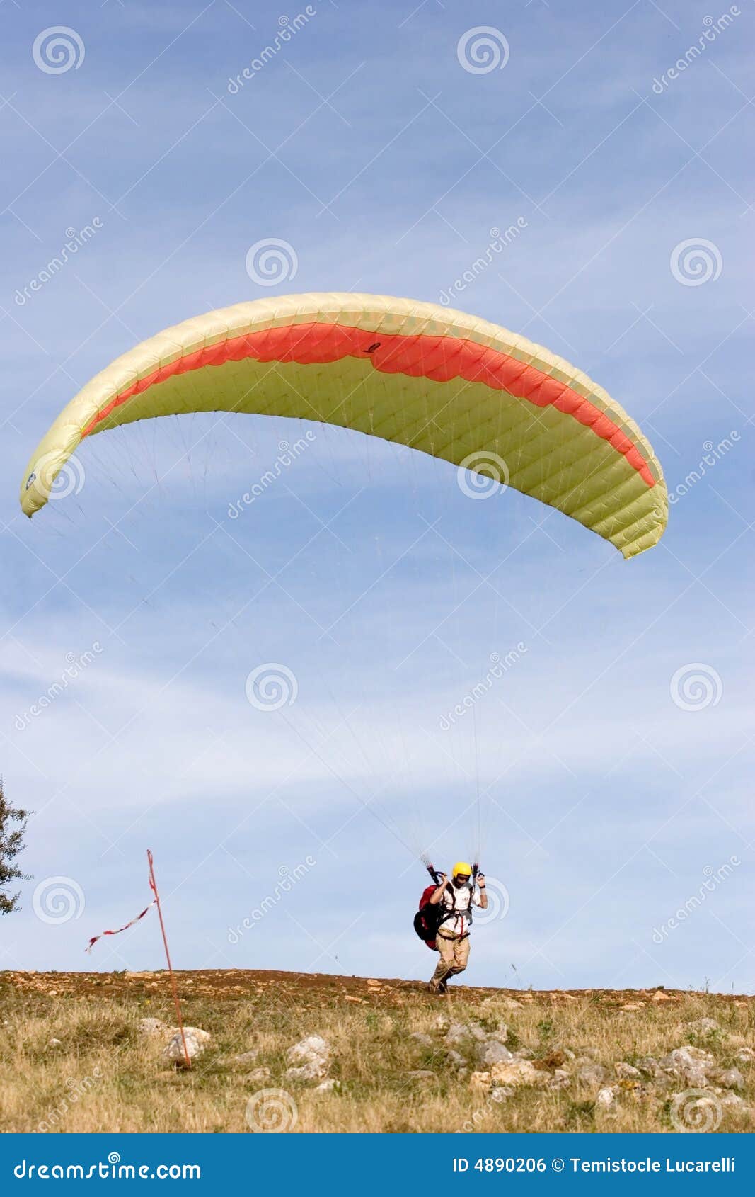 Ready to fly stock photo. Image of paragliding, pleasure - 4890206