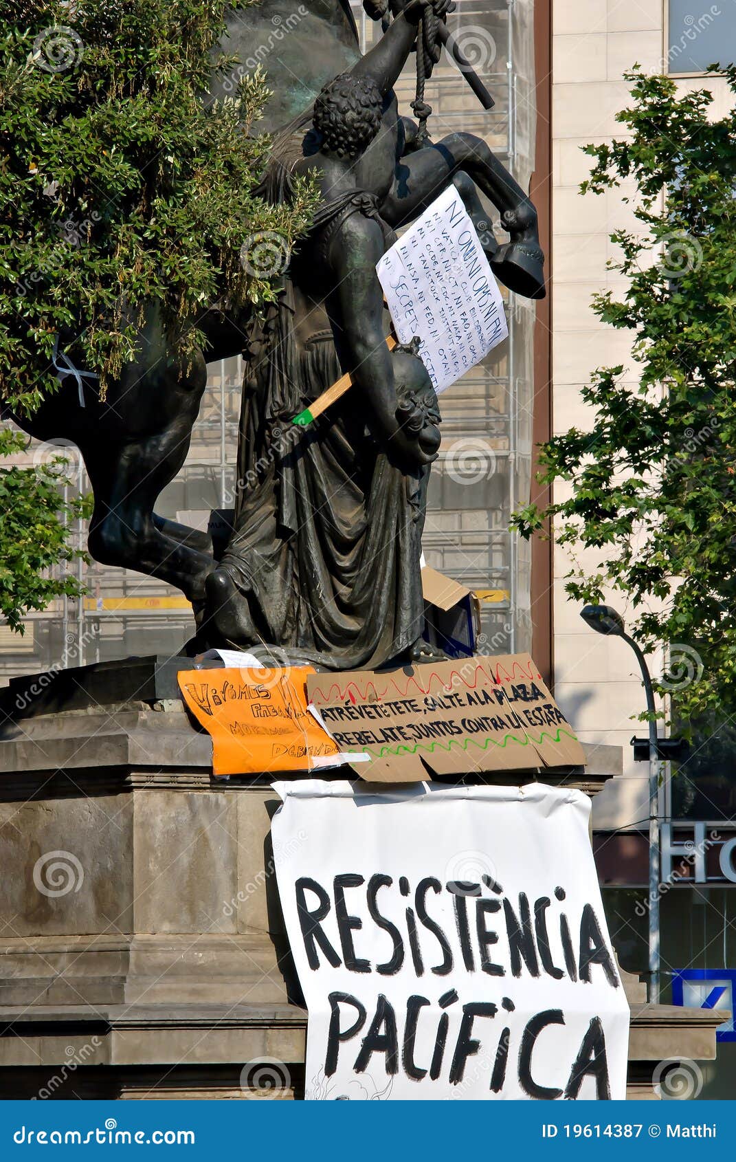 Real Democracy Now, Barcelona, Spain Editorial Photography - Image of ...