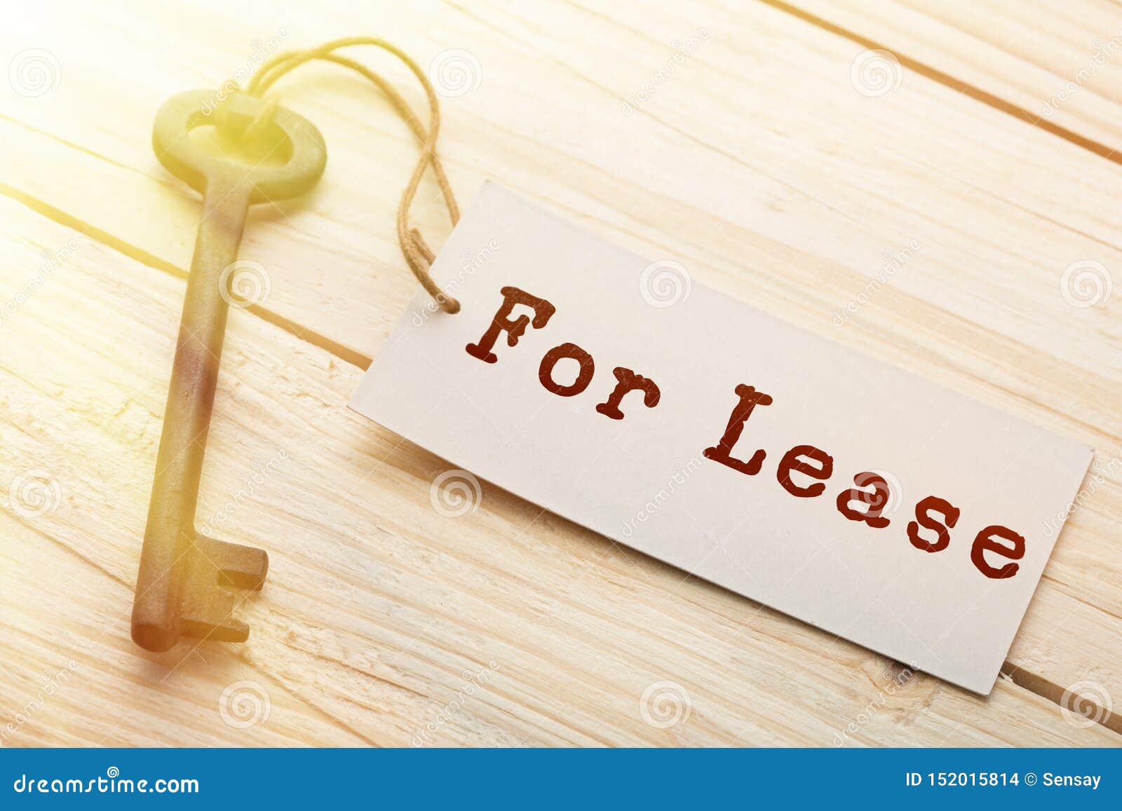 Real Estate Lease Concept - Old Key with Tag Stock Photo - Image of ...