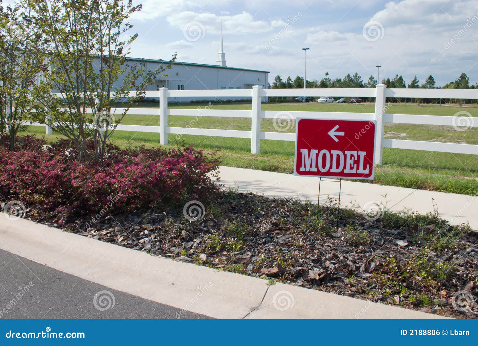 Real Estate Model Home Sign Stock Photo - Image of real, advertising ...