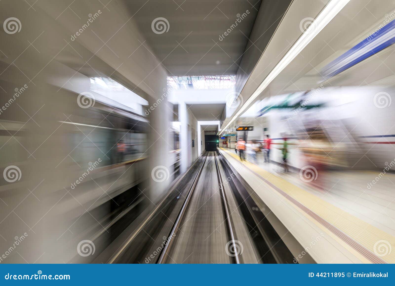 Real Tunnel with High Speed Stock Image - Image of empty, motion: 44211895