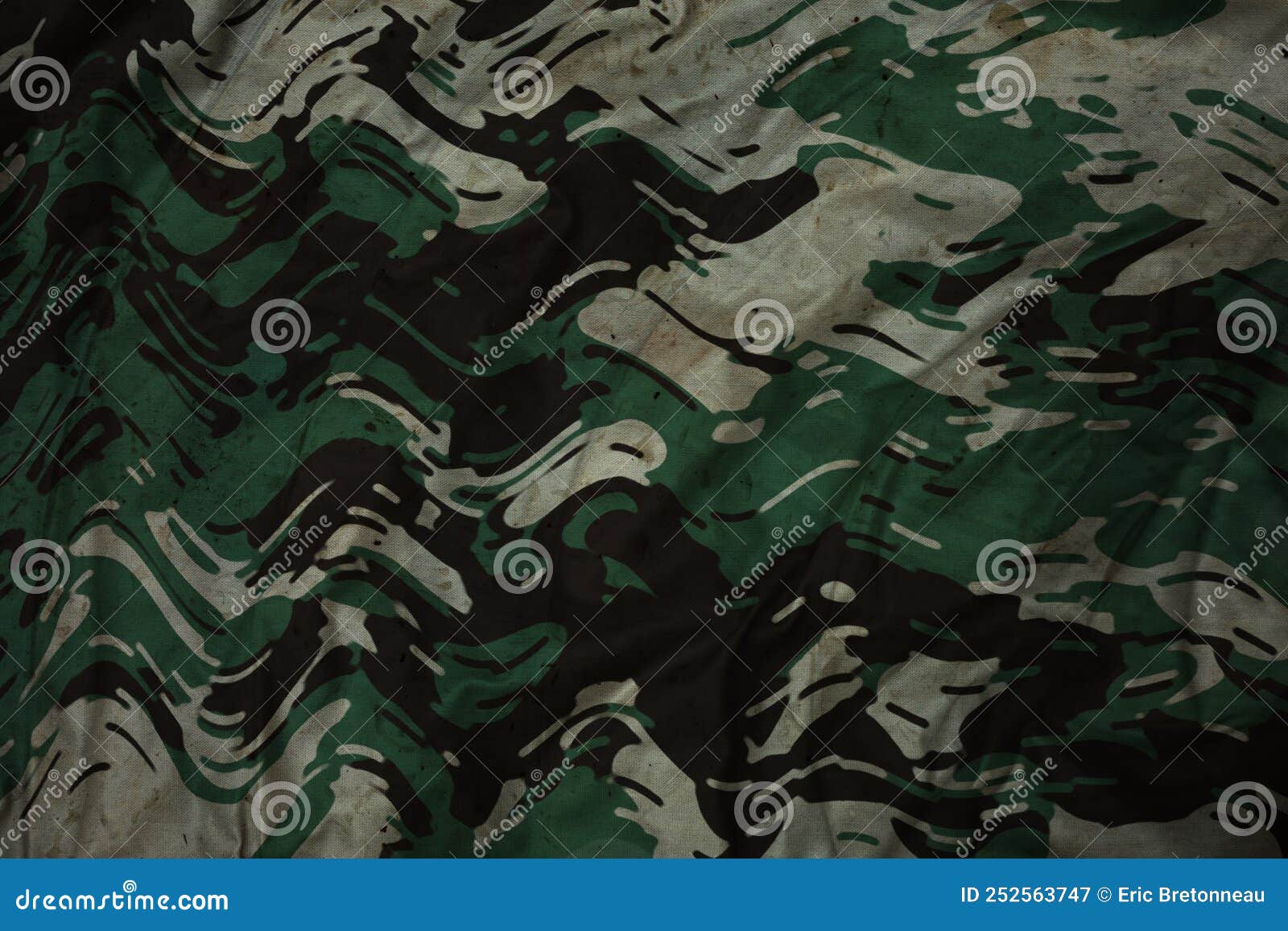 Realistic Camouflage Seamless Pattern. Hunting Camo For Cloth, Weapons ...