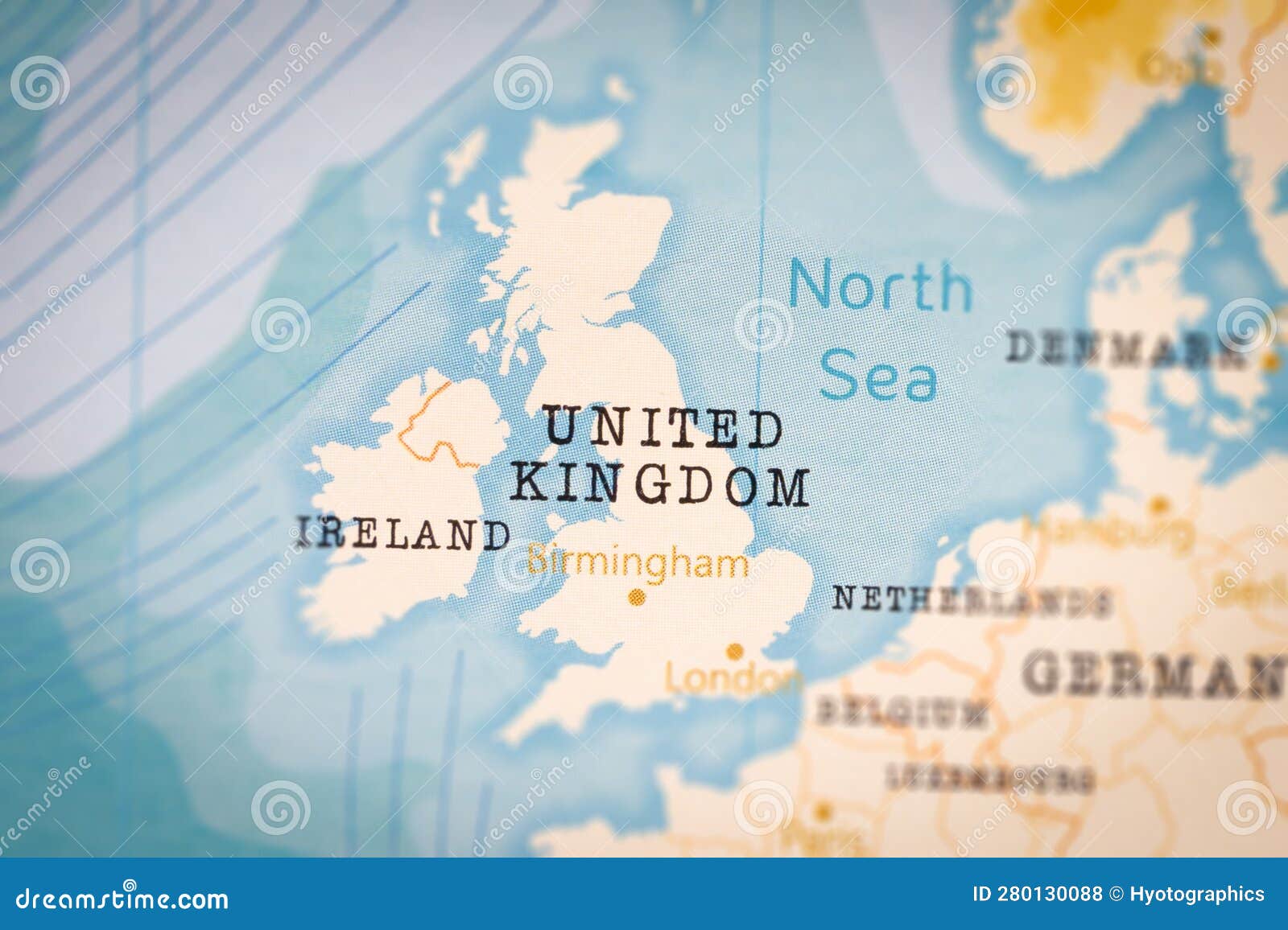 The Realistic Map of United Kingdom. Stock Illustration - Illustration ...