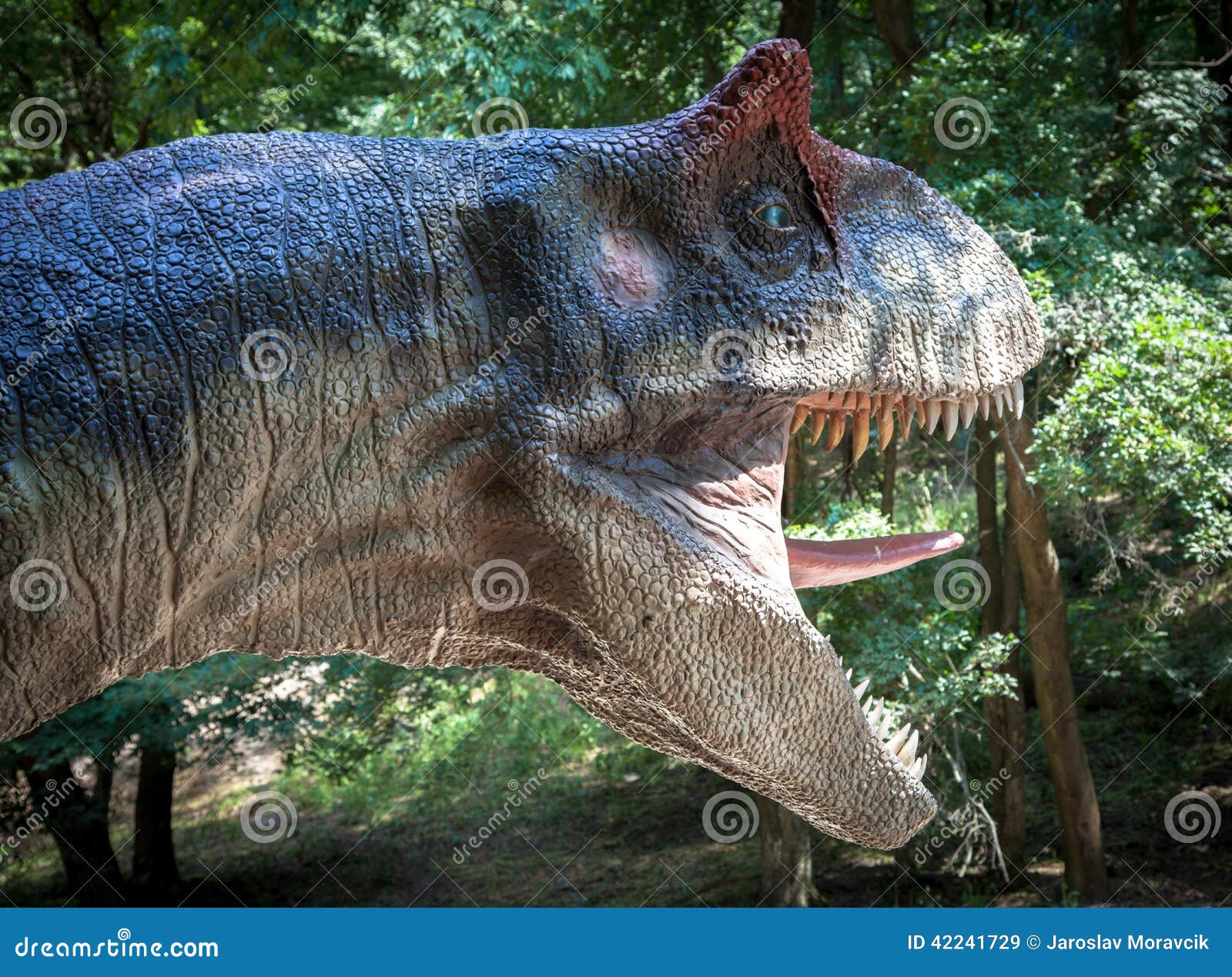 Dinosaur Allosaurus Fragilis, Allosaur In Jurassic Park Royalty-Free ...