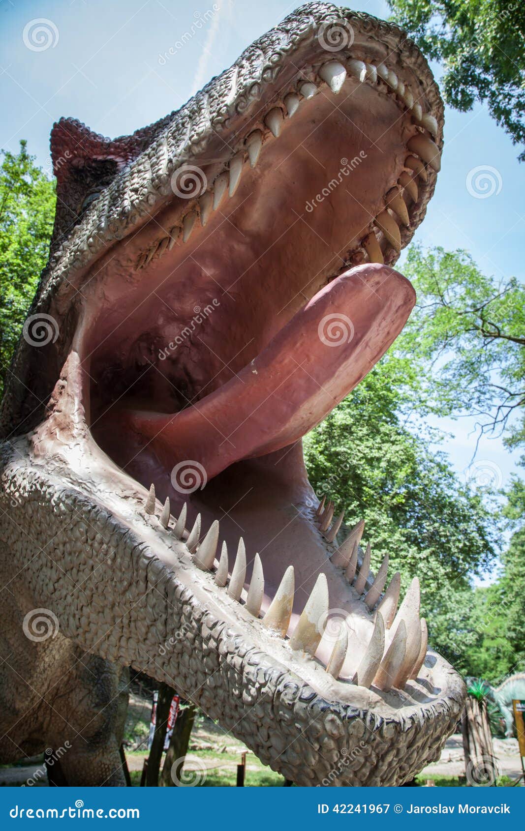 Dinosaur Allosaurus Fragilis, Allosaur In Jurassic Park Royalty-Free ...