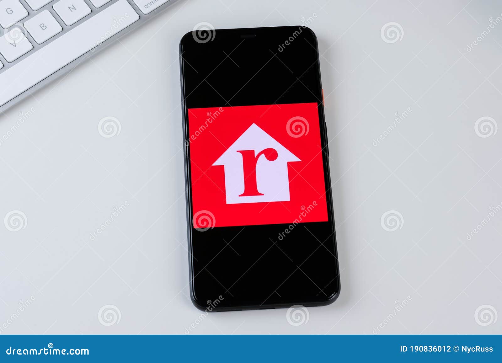 Realtor.com App Logo on a Smartphone Screen. Editorial Photography ...
