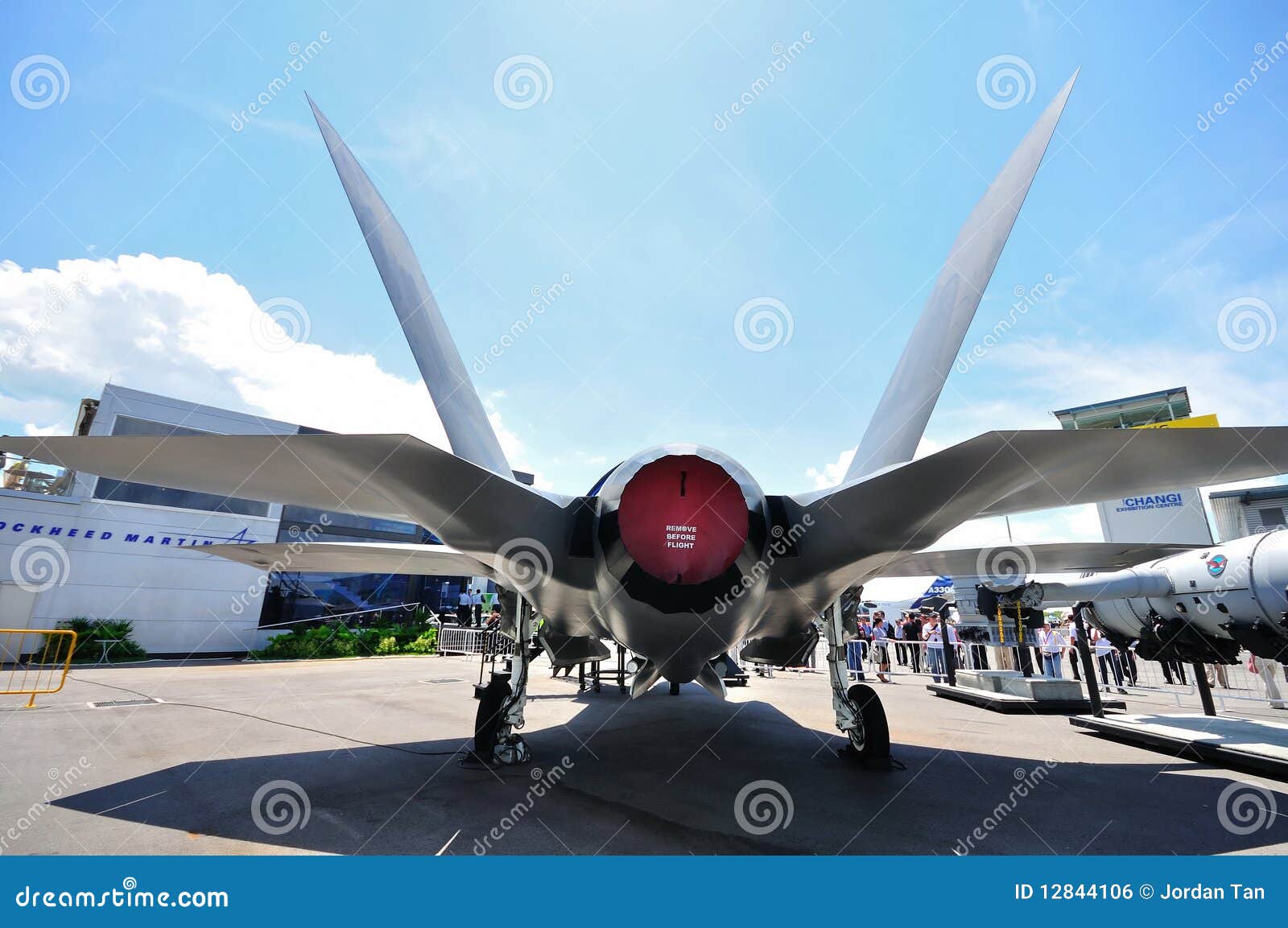 Rear of F-35 Joint Strike Fighter Editorial Photo - Image of machine ...