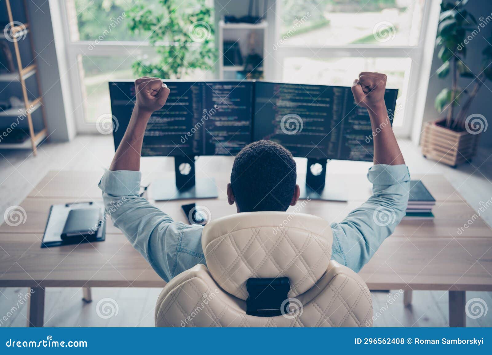 Rear Spine Photo of Winning Guy Web Expert Writing Code Full Stack ...