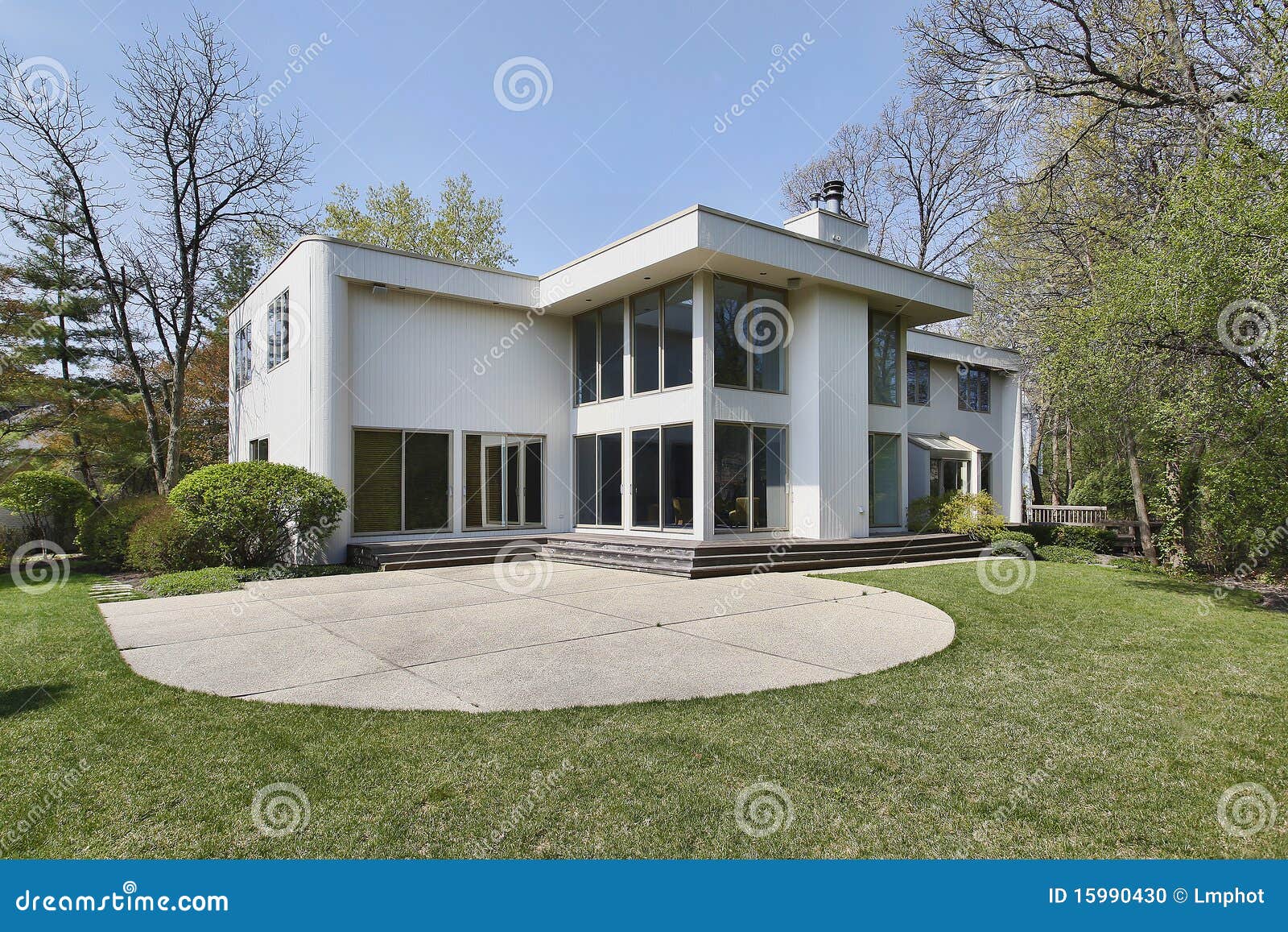 Rear View of Contemporary Home Stock Photo - Image of expensive ...