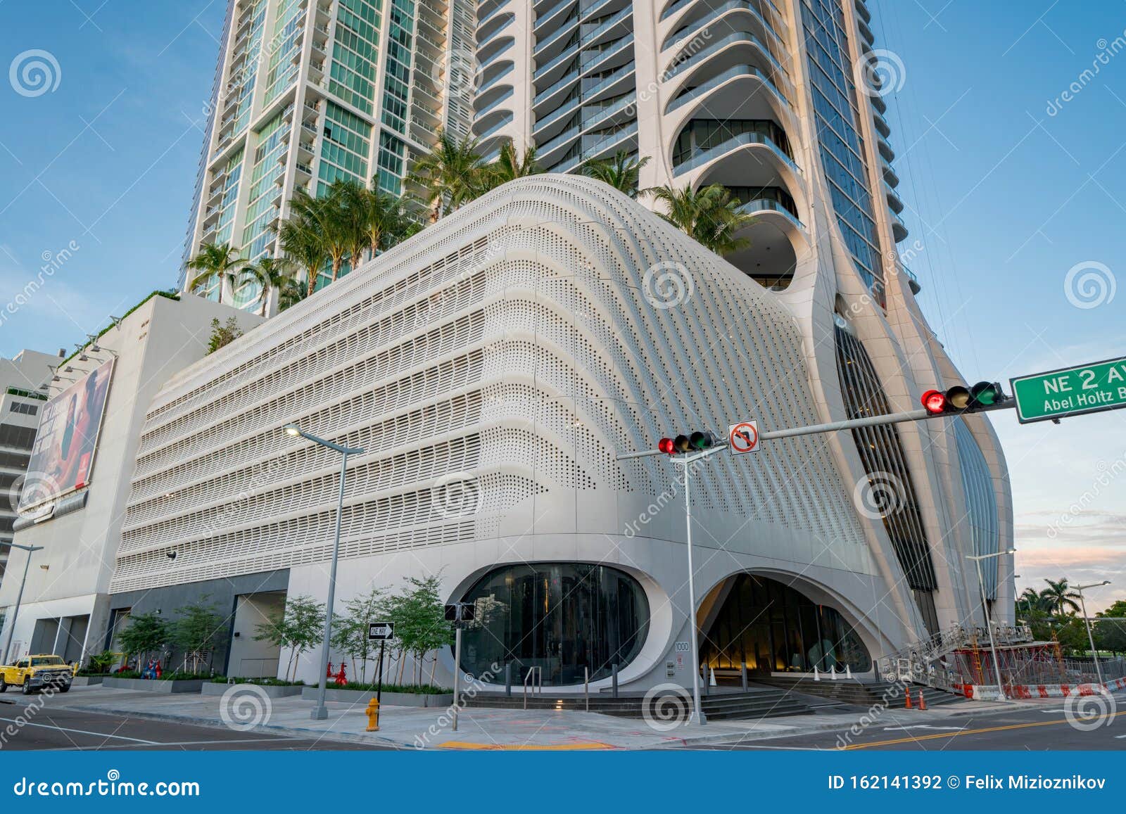 Rear View of One Thousand Museum Downtown Miami FL Editorial ...