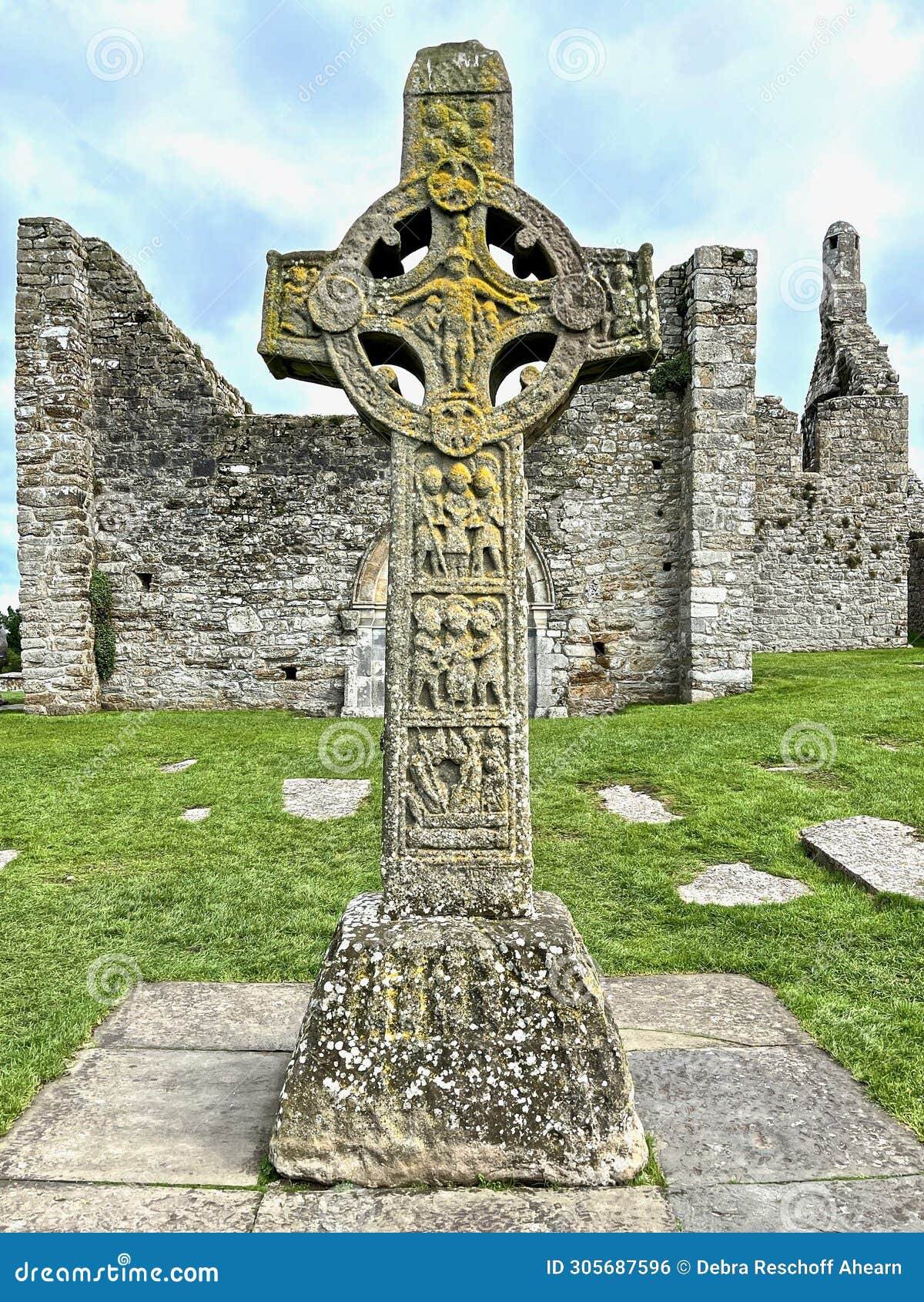 The Cross of the Scriptures, Clonmacnoise, Co. Offaly Stock Photo ...