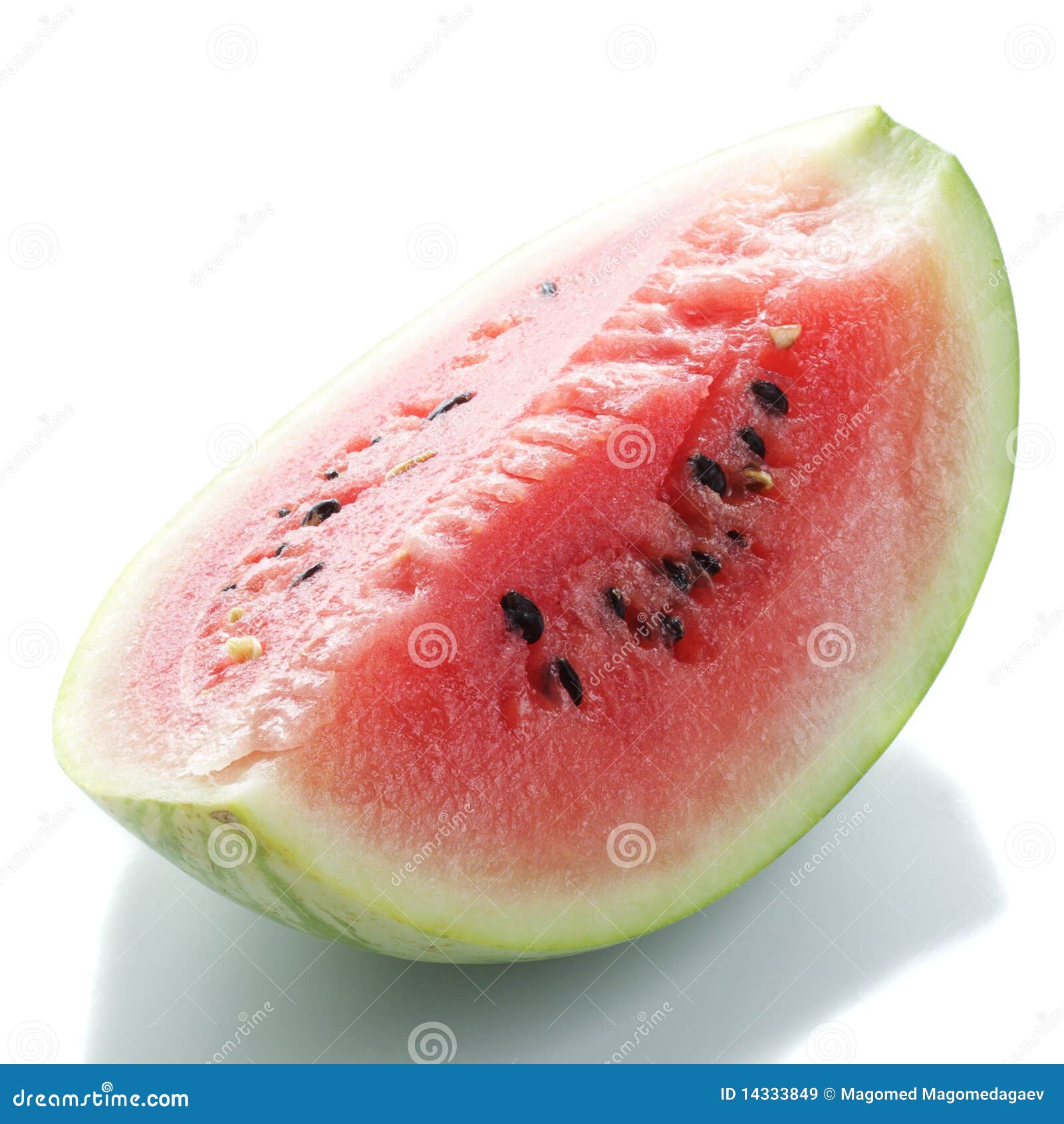 Rebanada De La Sandía Con La Reflexión Imagen de archivo - Imagen de ...