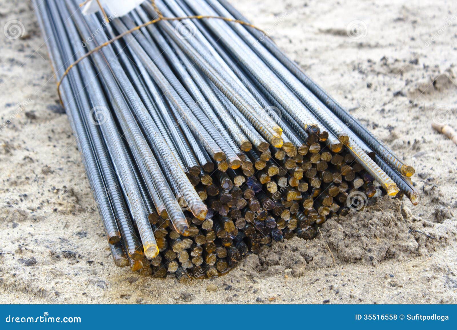 Rebar foto de stock. Imagem de haste, barra, siderurgia - 35516558