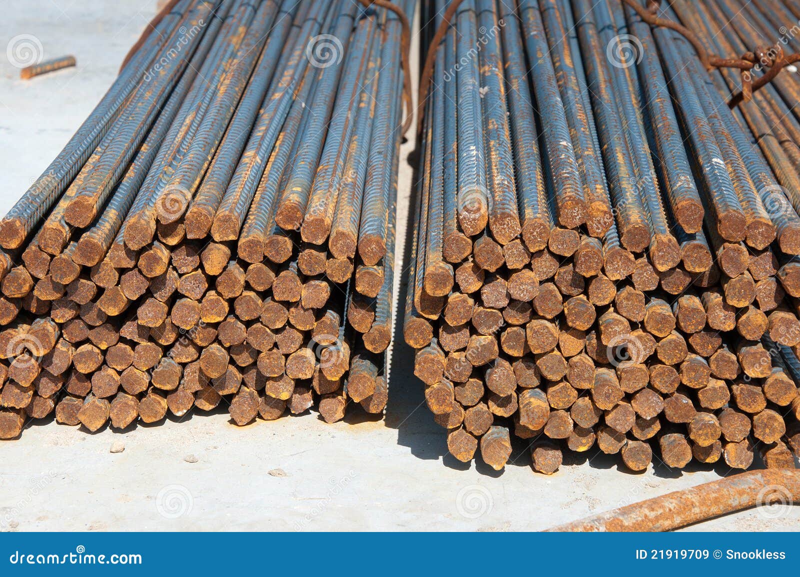 Rebar bundles stock image. Image of reinforcement, industry - 21919709
