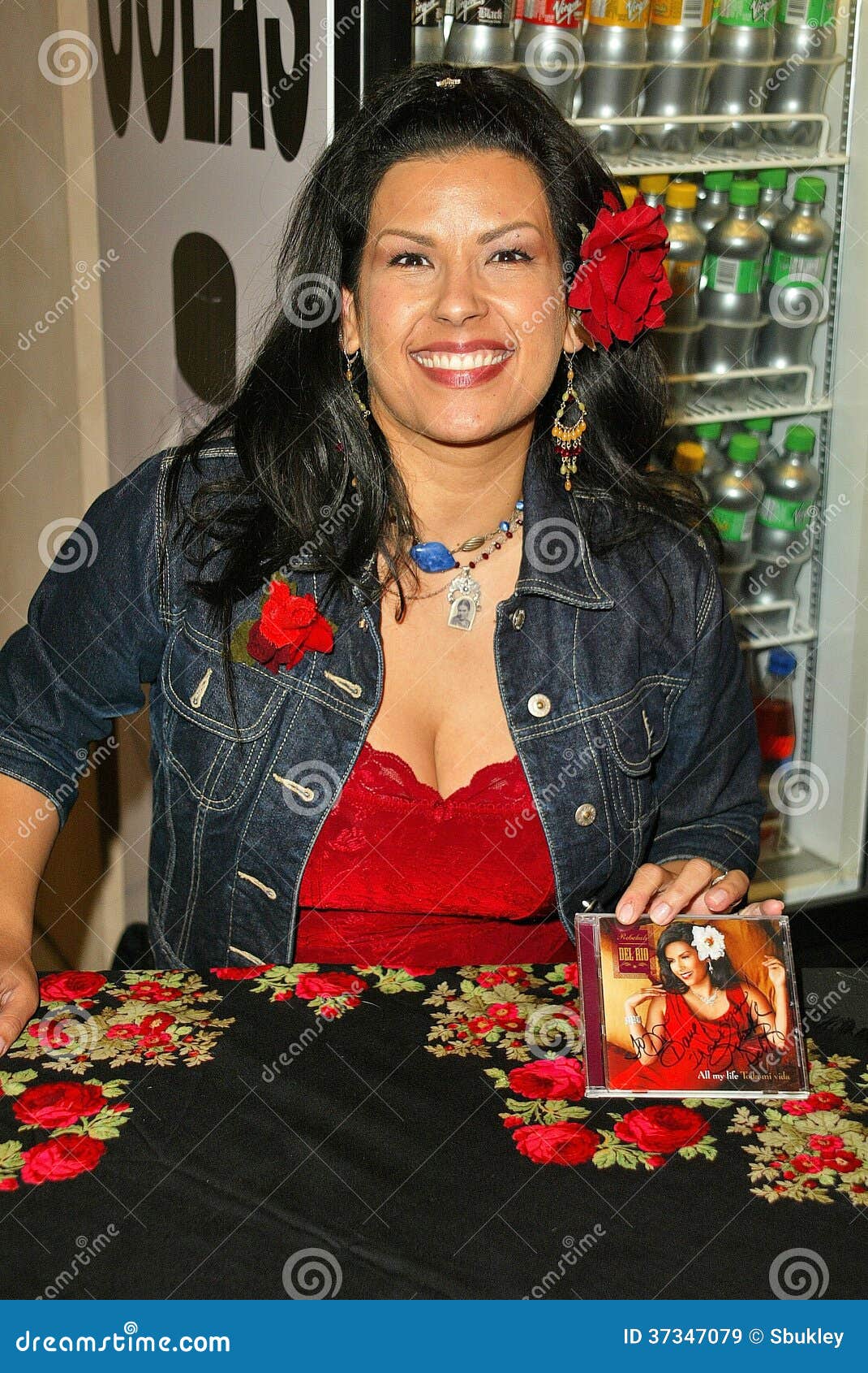 Rebekah Del Rio editorial stock image. Image of vida - 37347079