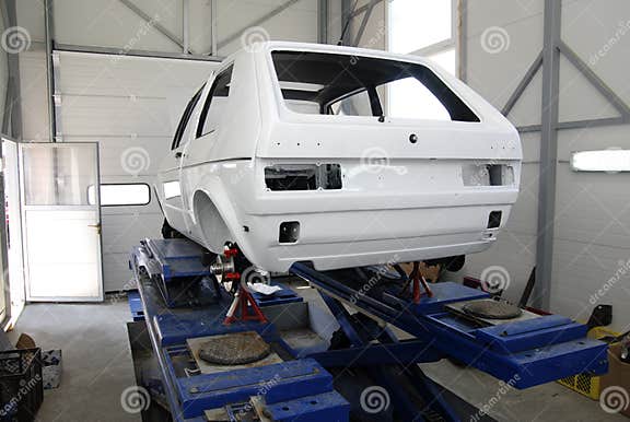 Rebuilding a car stock image. Image of workshop, vintage - 14701235