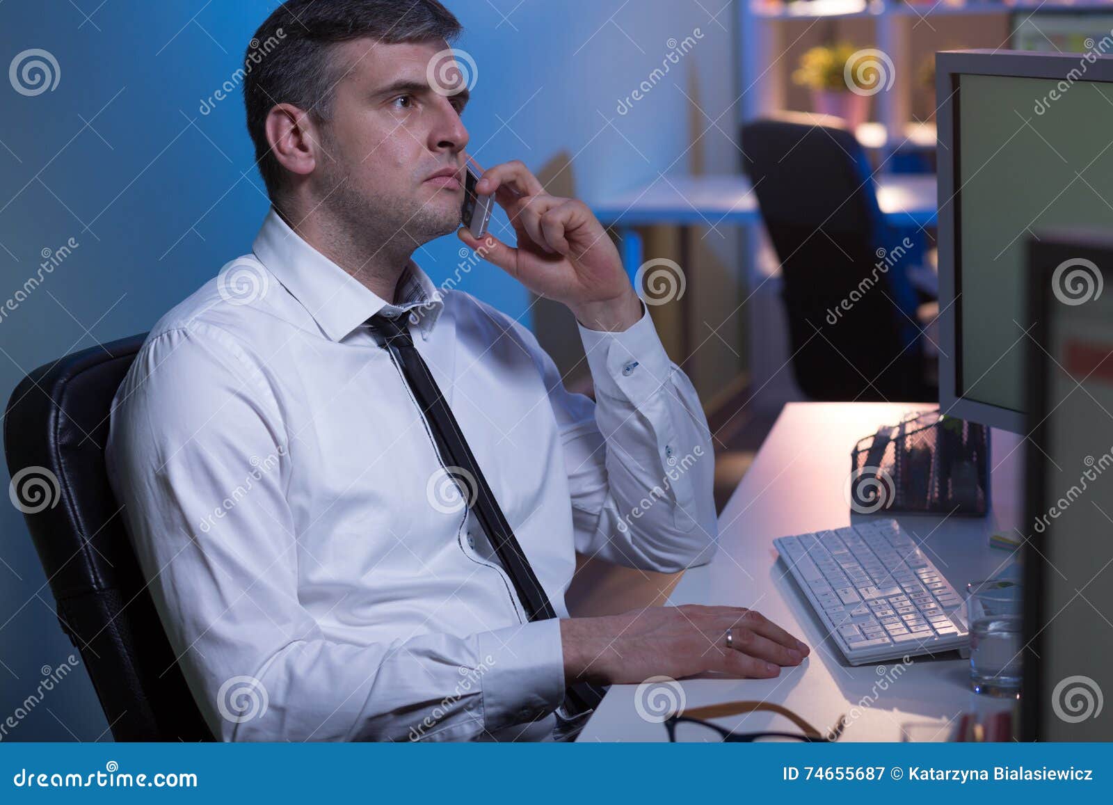 Receiving an urgent call stock image. Image of thinking - 74655687