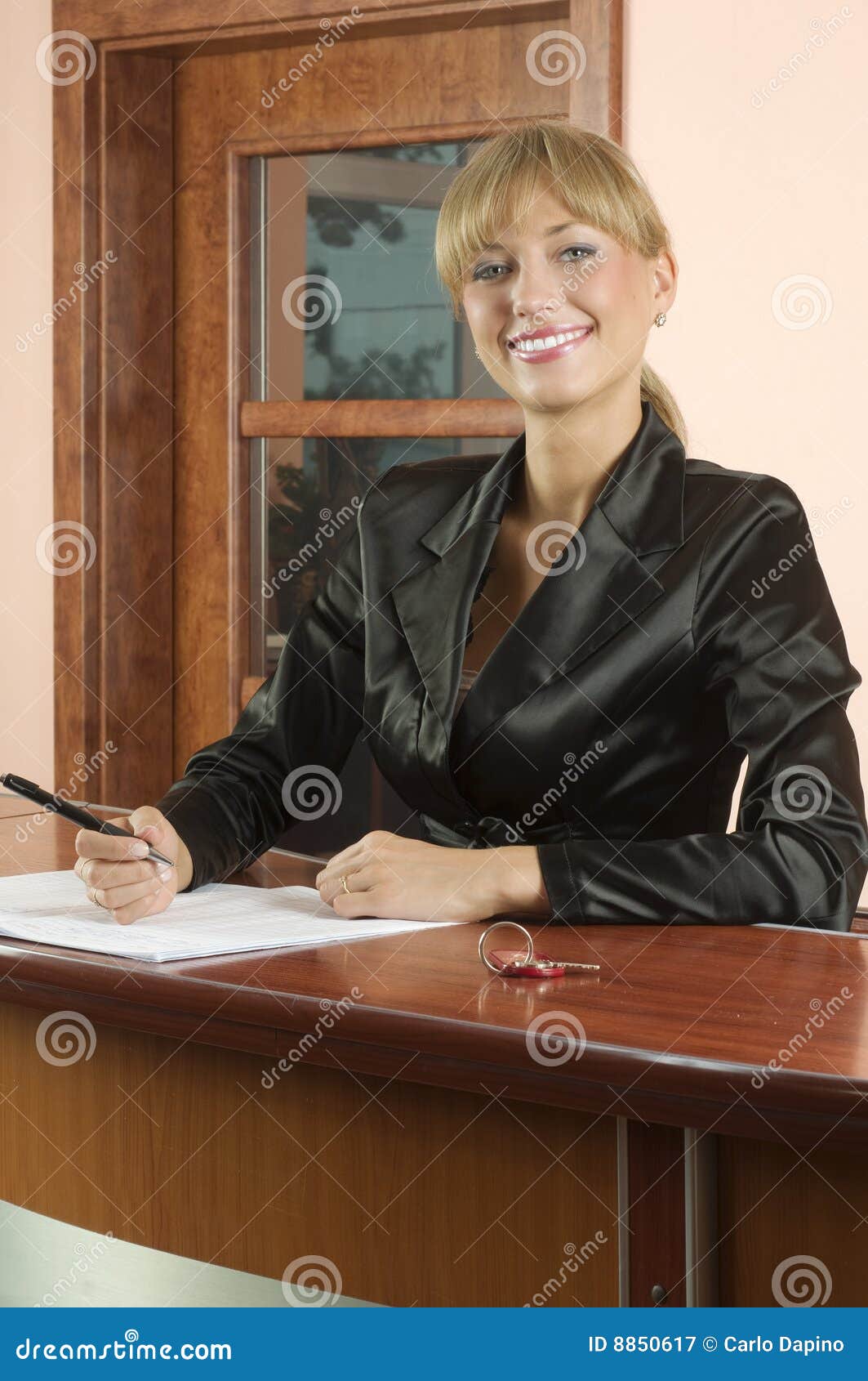 Receptionist smiling stock image. Image of desk, people - 8850617