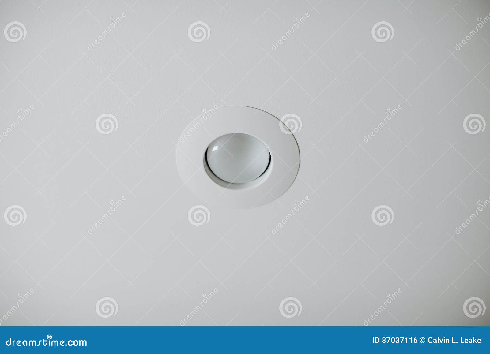 Recessed lighting unit stock photo. Image of carpentry - 87037116