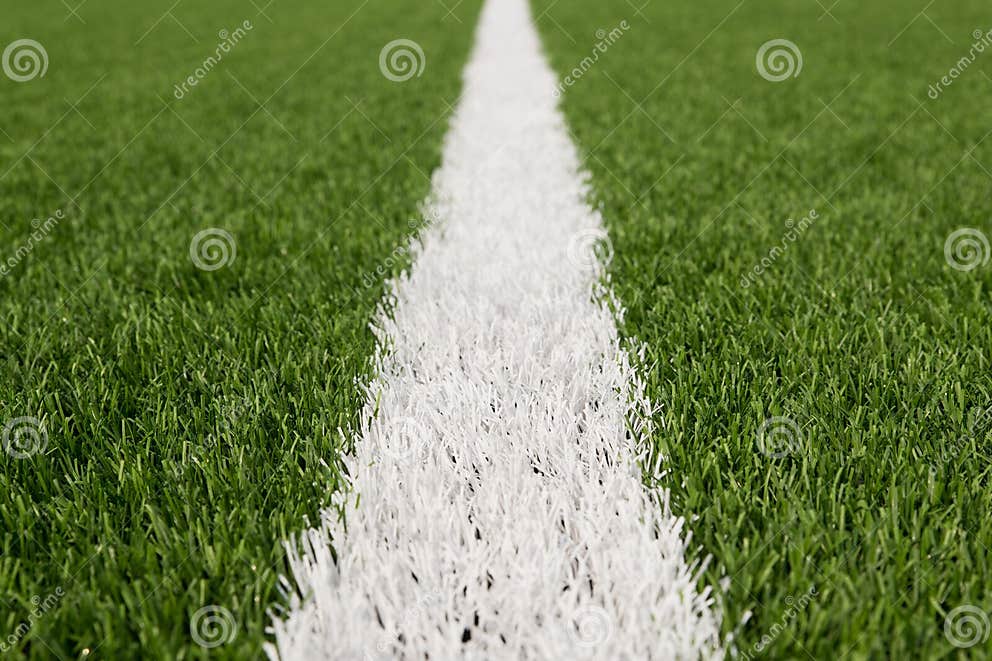 Rechte Lijn stock foto. Image of groen, buiten, kunstmatig - 50664274