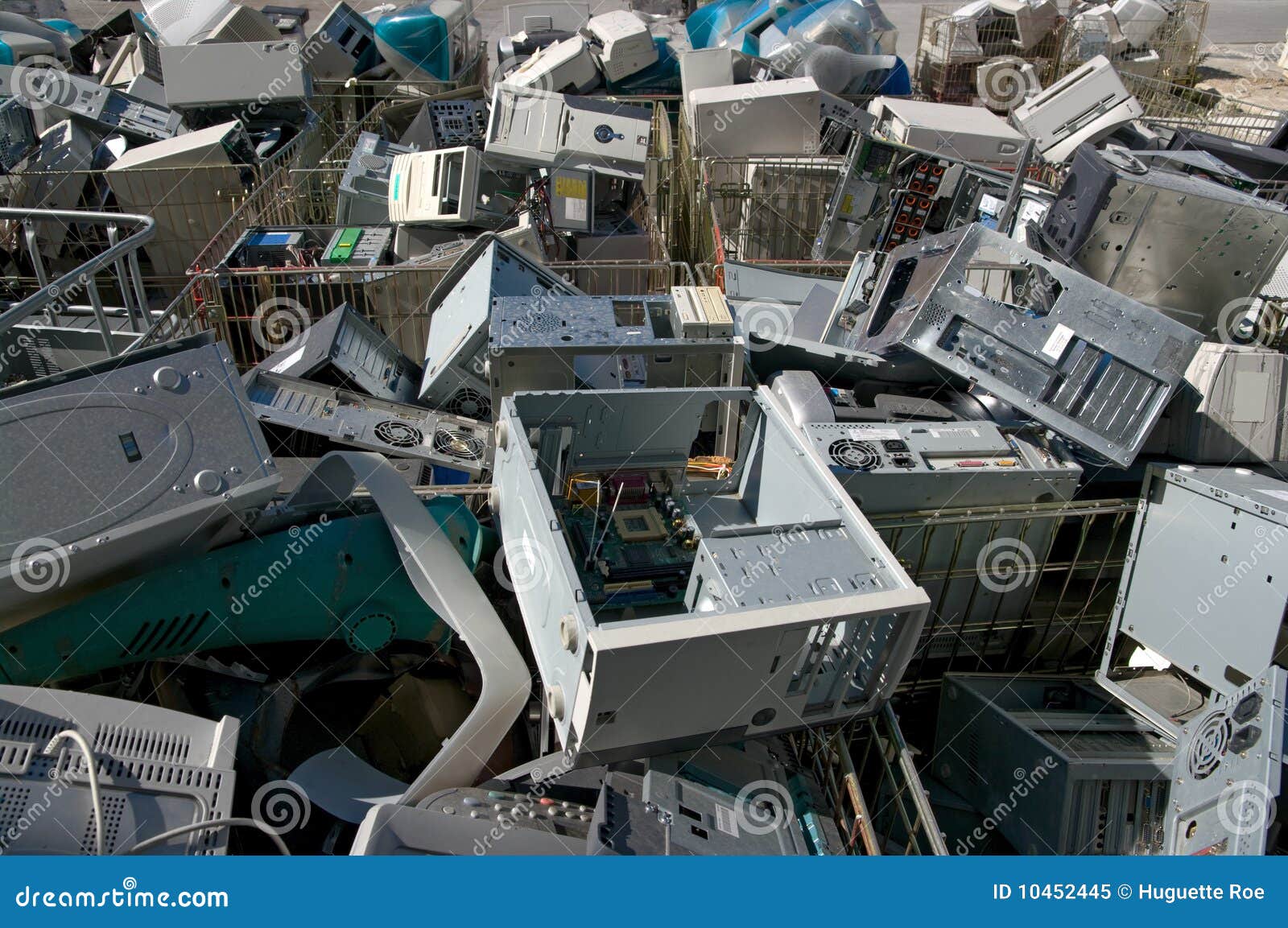 Reciclaje de la CPU imagen de archivo. Imagen de escritorio - 10452445