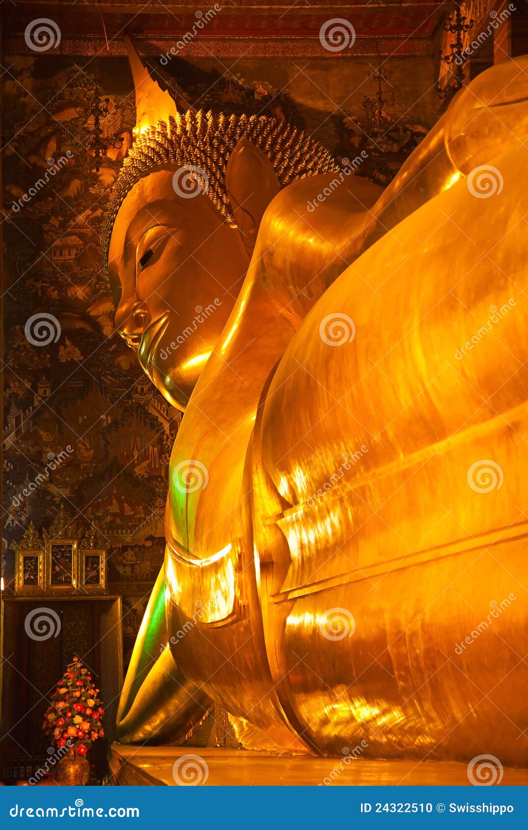 Reclining Buddha stock photo. Image of golden, asia, outdoor - 24322510