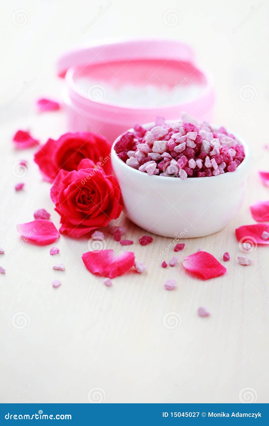 Rectángulo De Crema De Cara De Lujo Imagen de archivo - Imagen de lujo ...