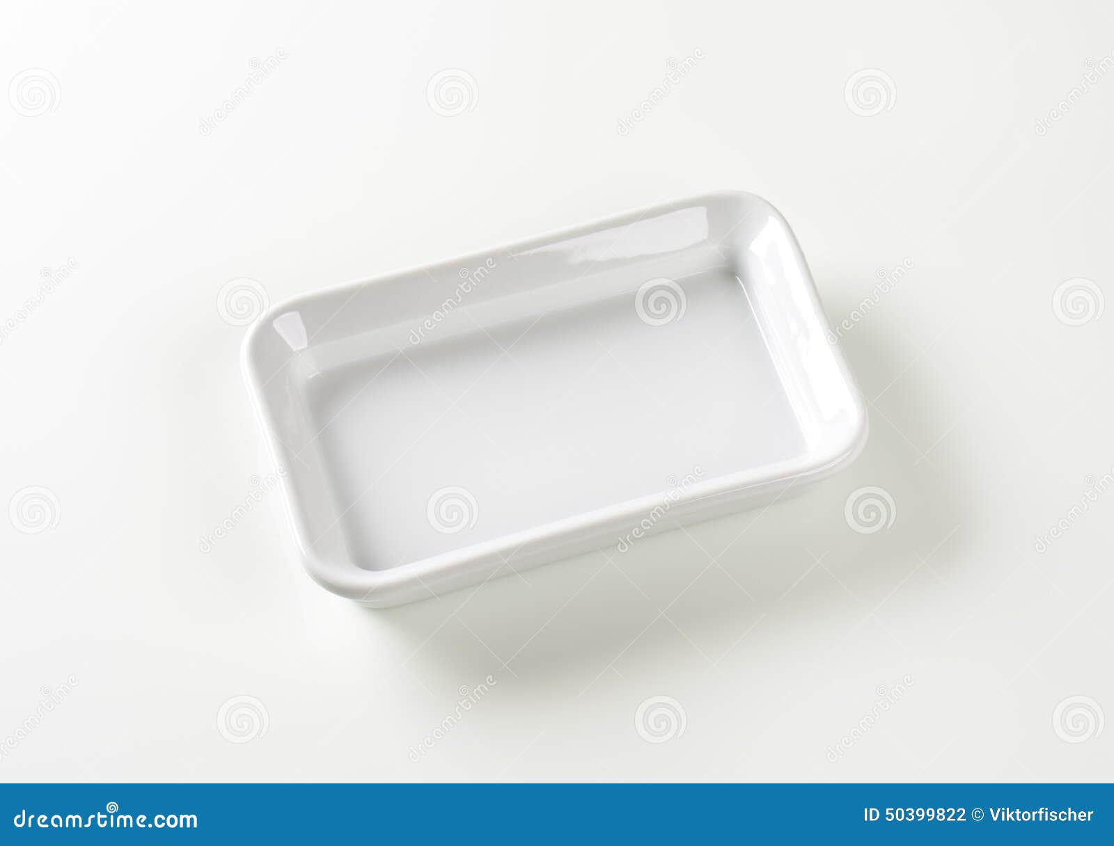 Rectangle Ceramic Baking Dish Stock Photo - Image of stoneware, studio ...