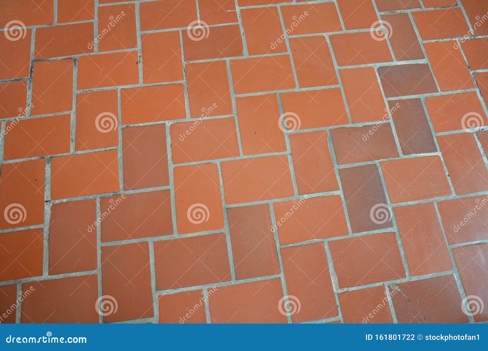 Rectangle Rouge Carrelage Au Sol Ou Au Sol Photo stock - Image du ...
