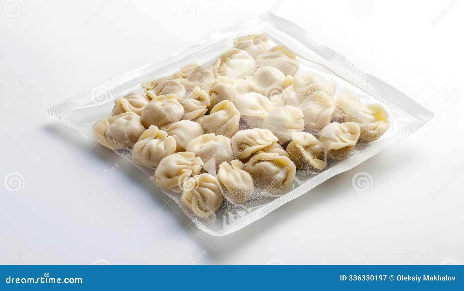 Rectangle Transperancy Packing Bag with Round Pelmeni Inside ...
