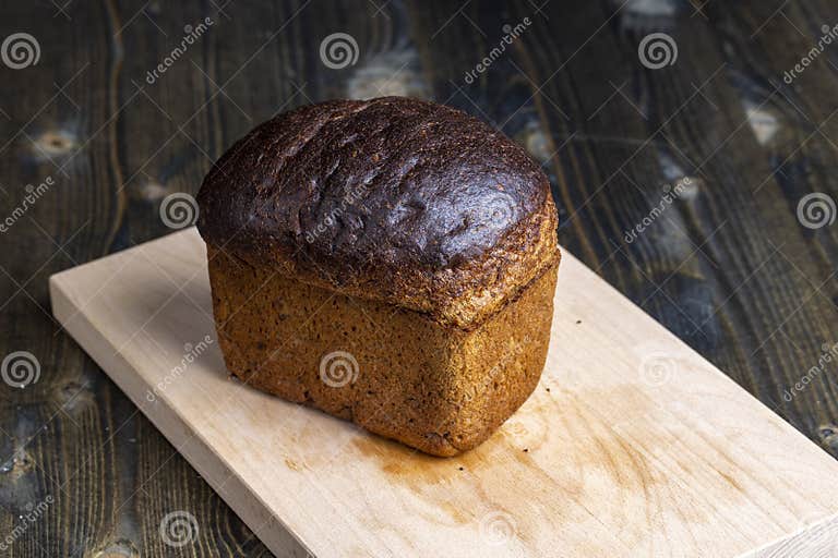 Rectangular Loaf of Rye Flour Bread Stock Photo - Image of wheat, crisp ...