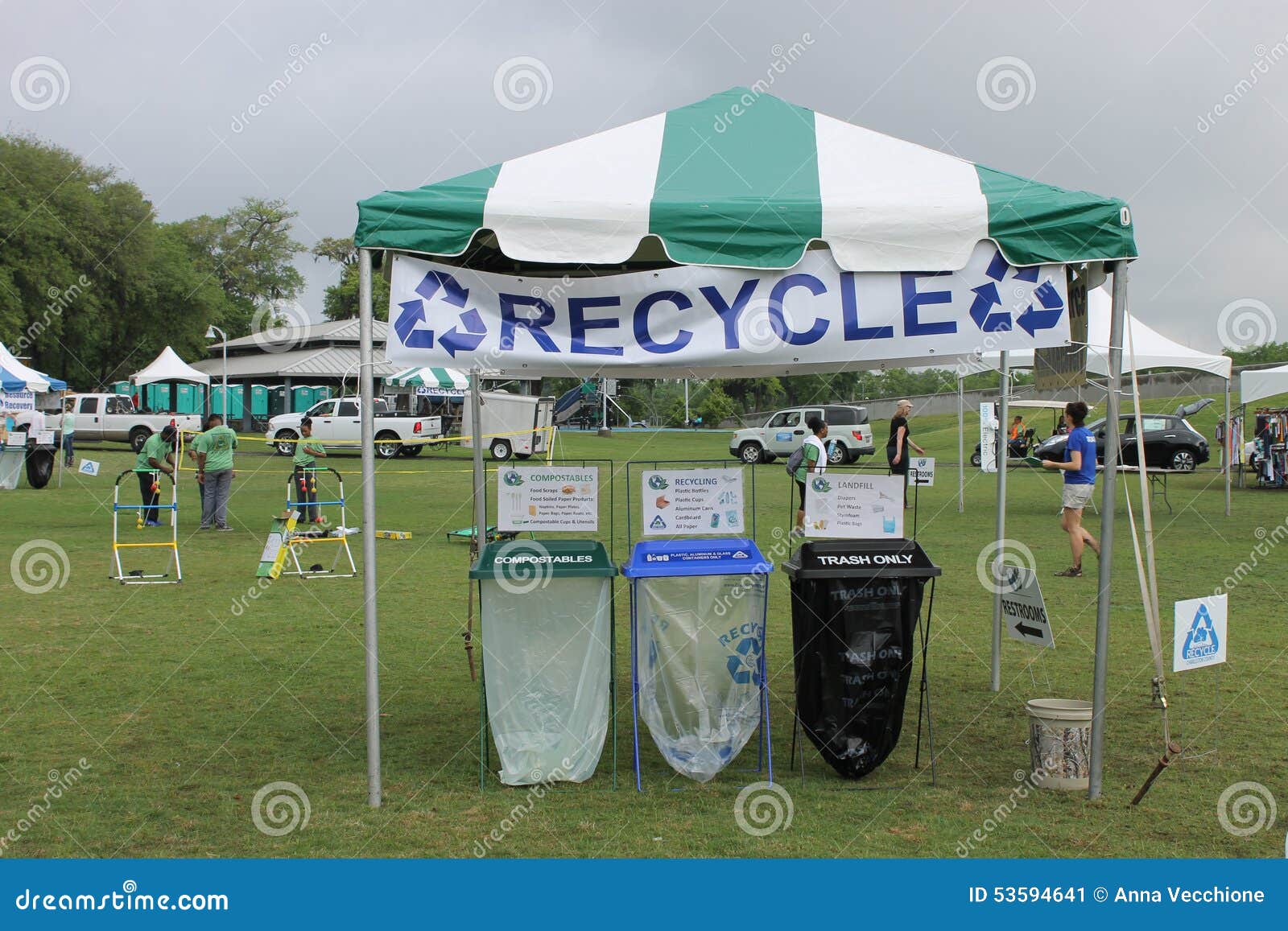 Recycle bins editorial photo. Image of recycle, dark - 53594641
