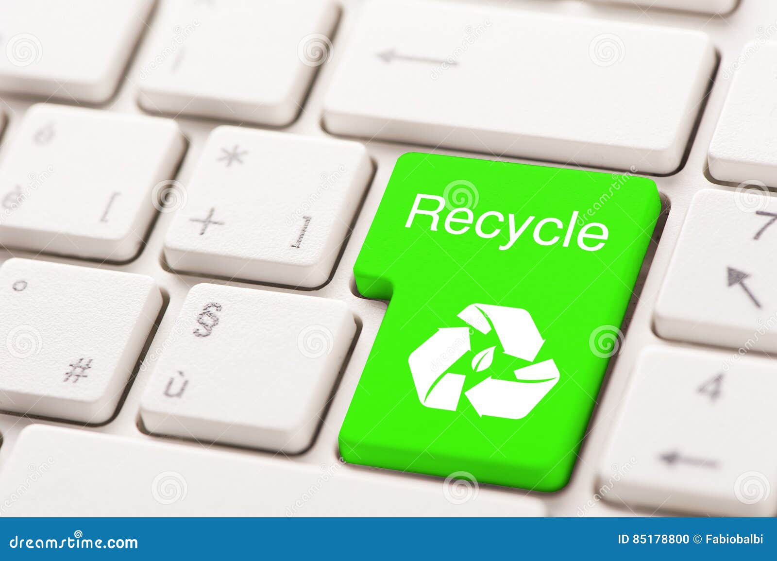 Recycle Button on the Keyboard Stock Photo - Image of digital ...