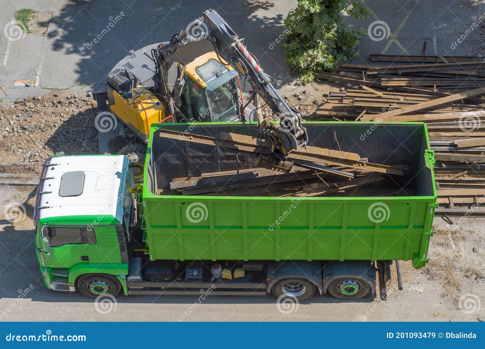 Recycle scrap iron stock image. Image of grapple, environment - 201093479