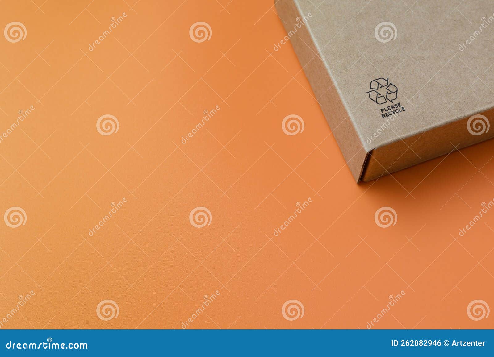 Recycle Symbol on Cardboard Parcel Box on Plain Background Stock Photo ...