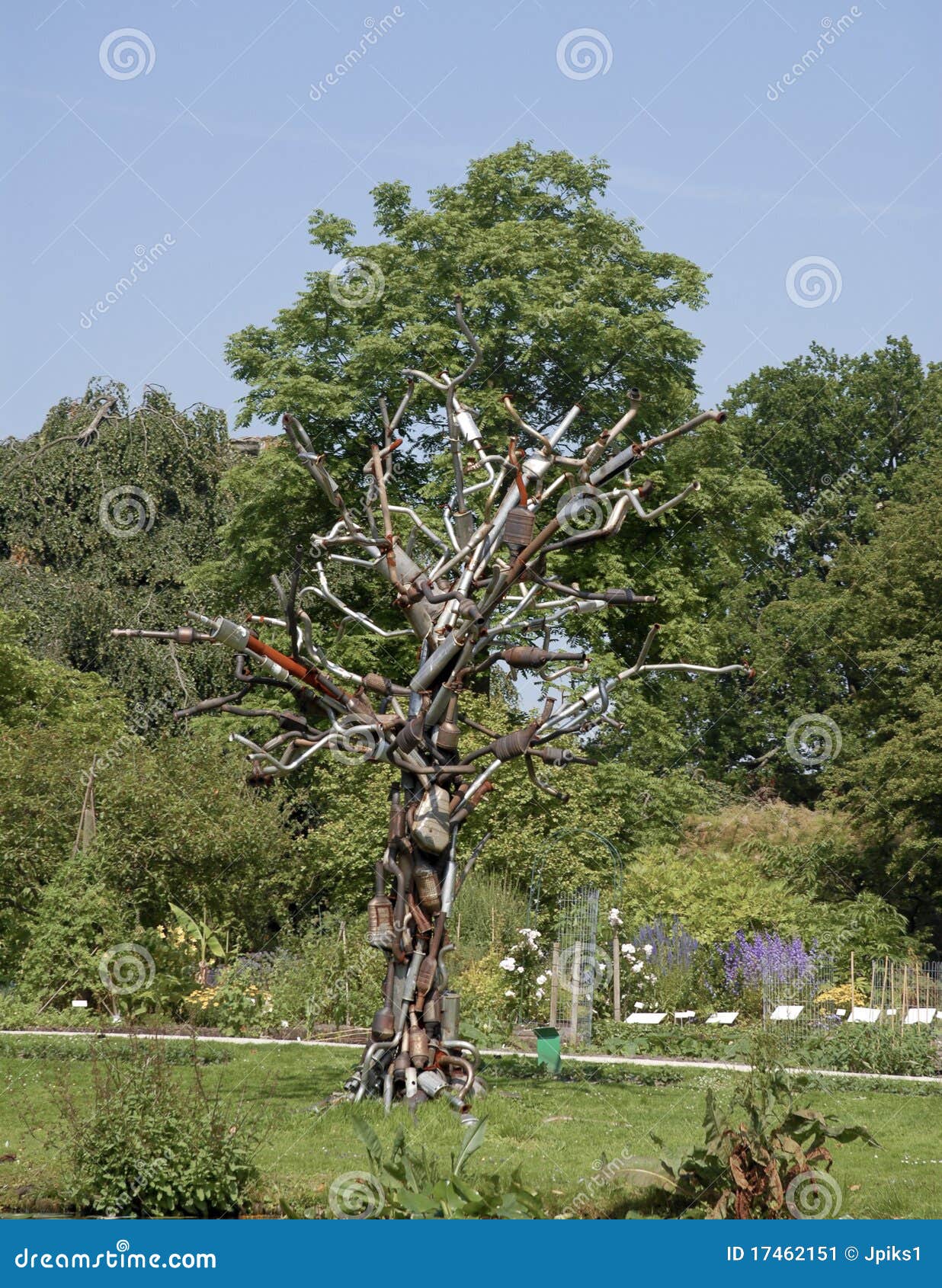 Recycled tree stock image. Image of recycling, nature - 17462151