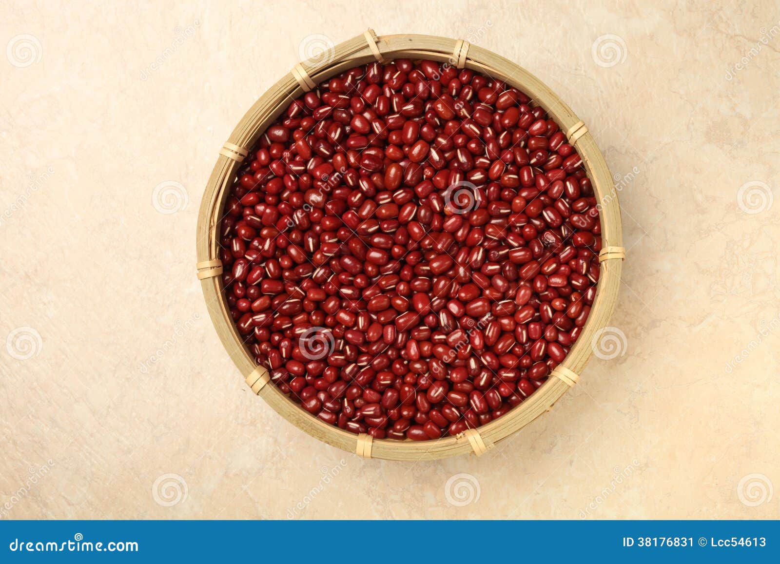 Red adzuki beans stock image. Image of vegan, traditional - 38176831