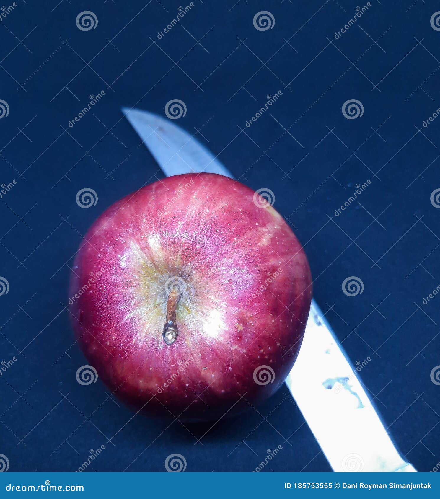 Red Apple with Knife Isolated Stock Image - Image of berry, vegetable ...