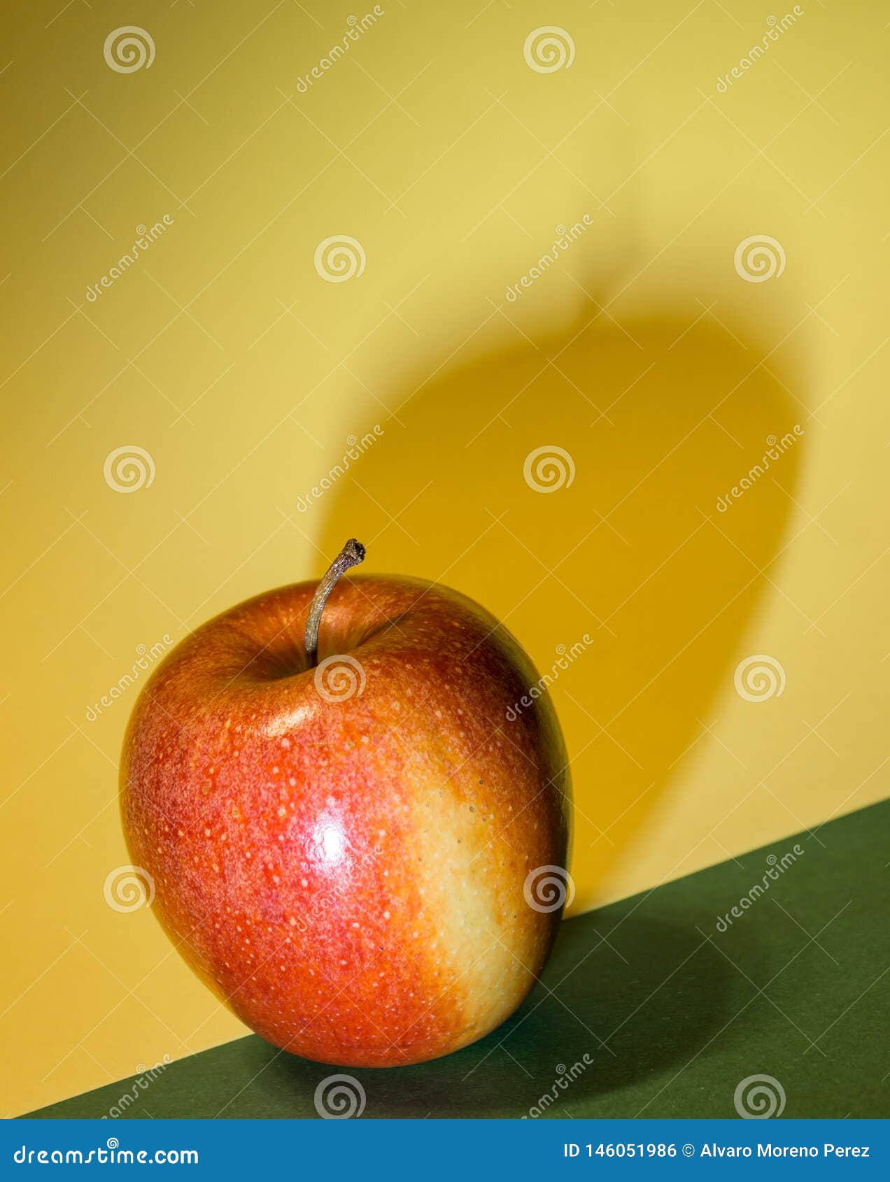 Red apple with shadow stock photo. Image of vegetarian - 146051986
