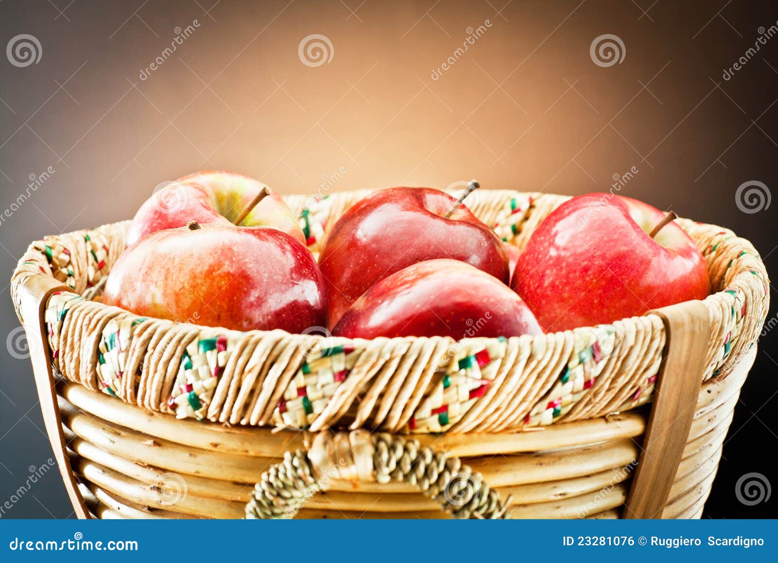 Red Apples on Wooden Basket Stock Photo - Image of apple, pure: 23281076