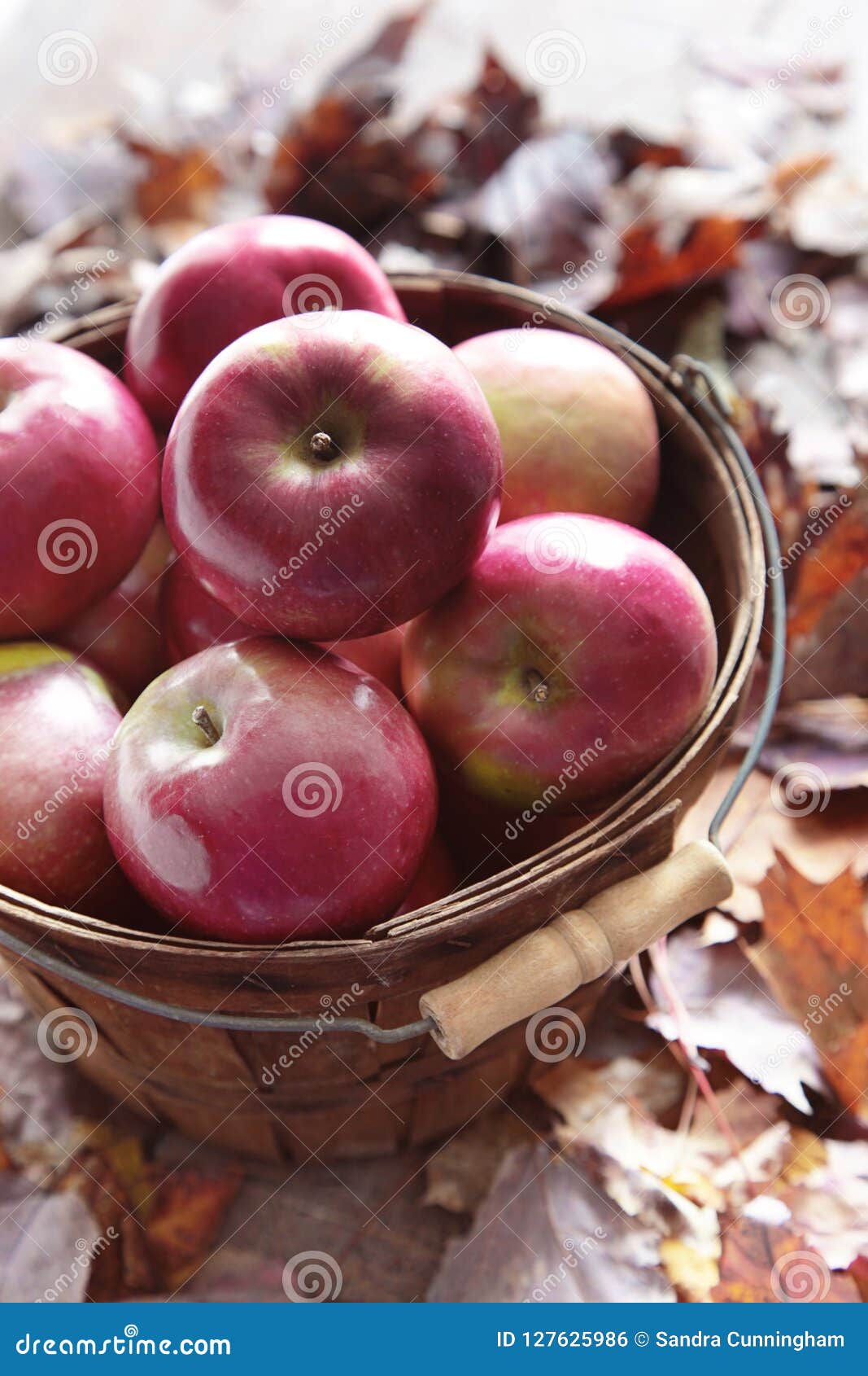 Red Apples in Wooden Basket Stock Photo - Image of health, organic ...