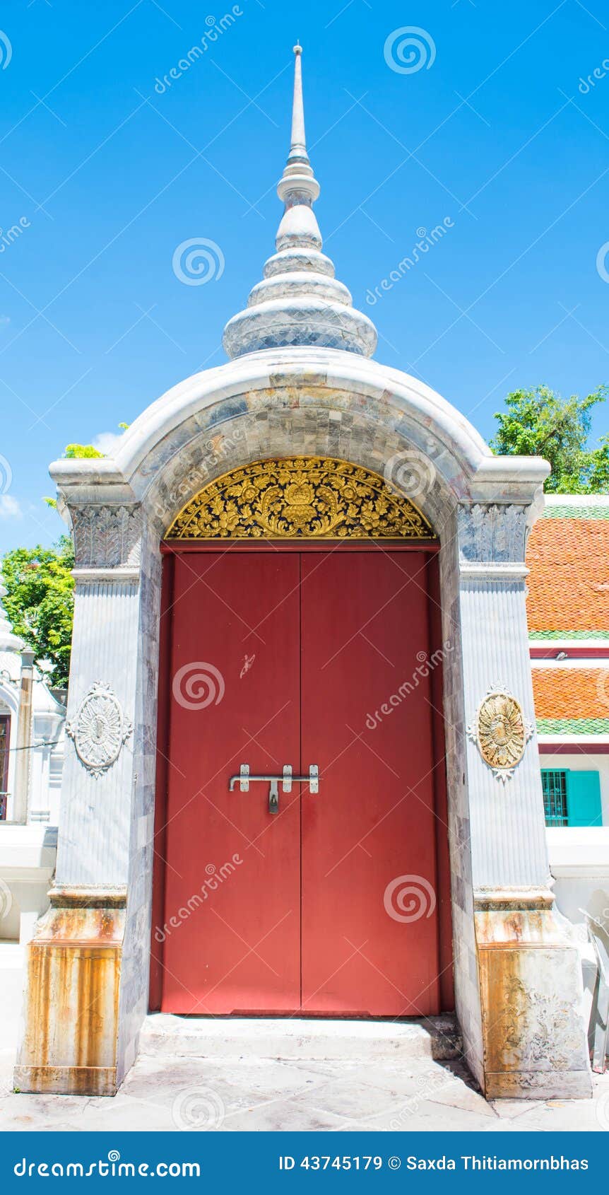Red arch door in temple stock image. Image of golden - 43745179
