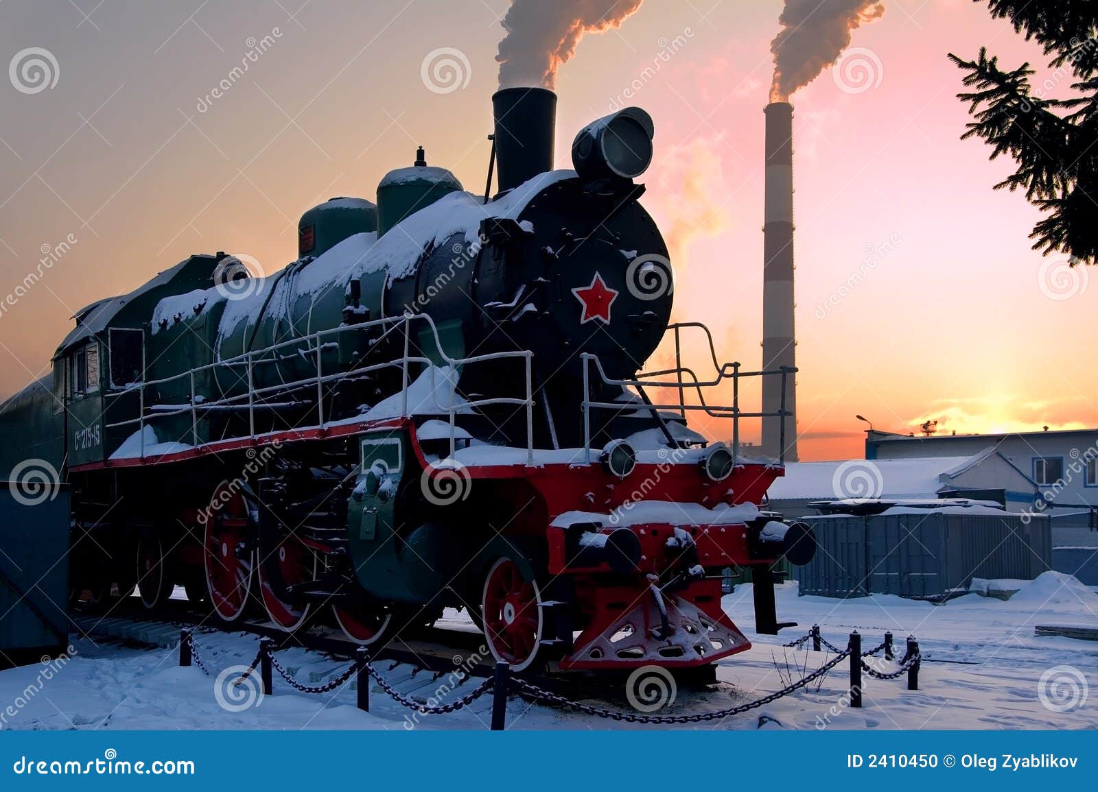 Red Army Old Steam Locomotive Stock Photo - Image of retro, tube: 2410450